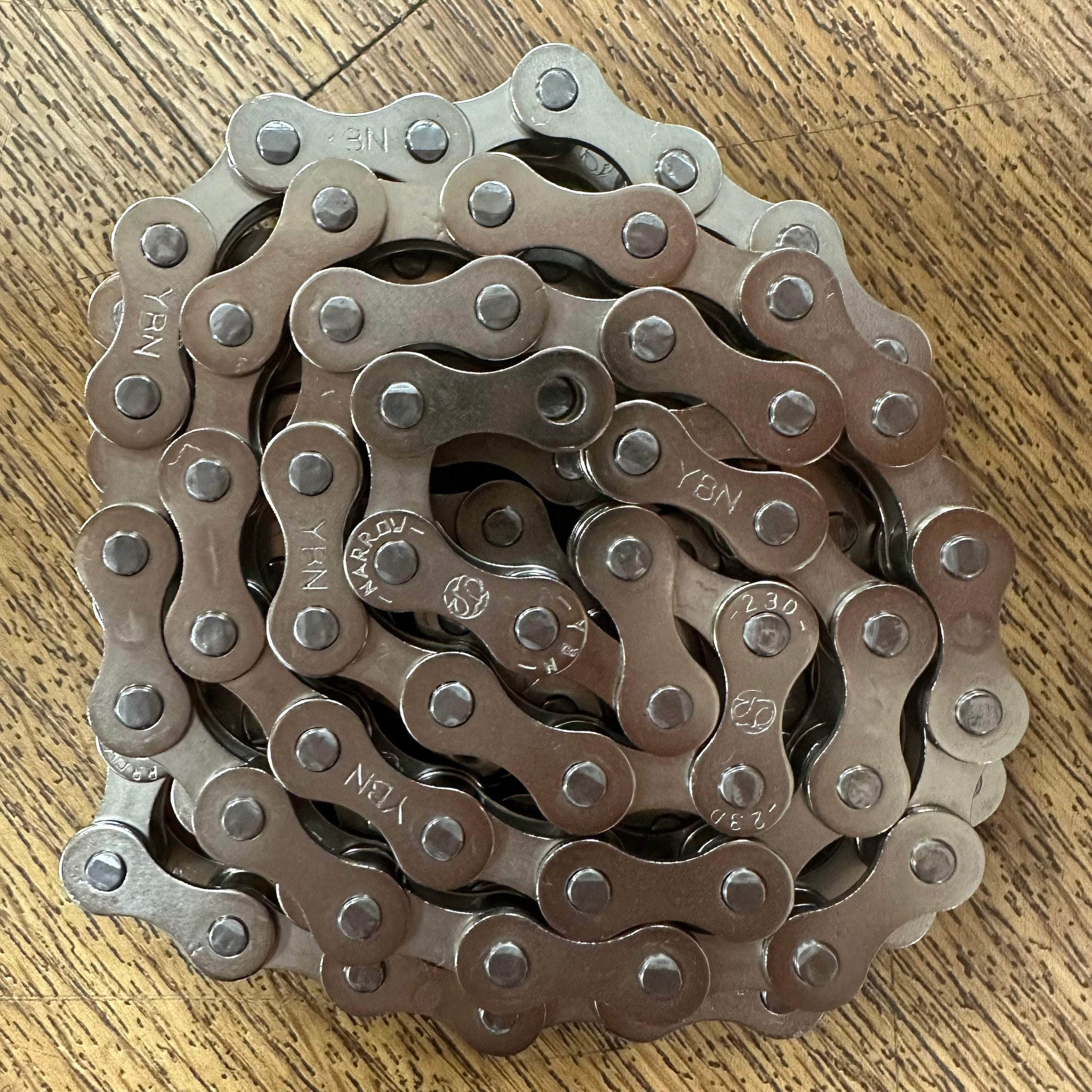 4-Jeri Gang Coloured 1/8" BMX Chain | Alans BMX