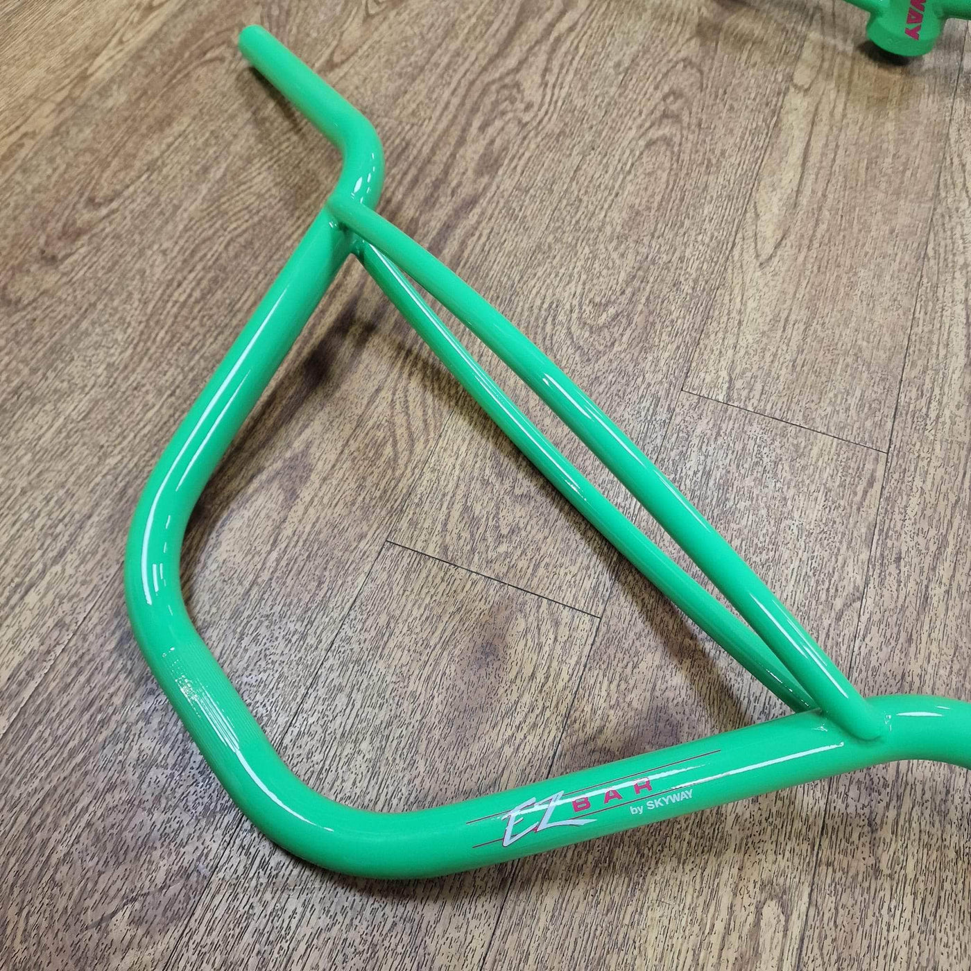 Skyway 2024 Street Beat Frame / Fork / Bars / Seat Green | Alans BMX