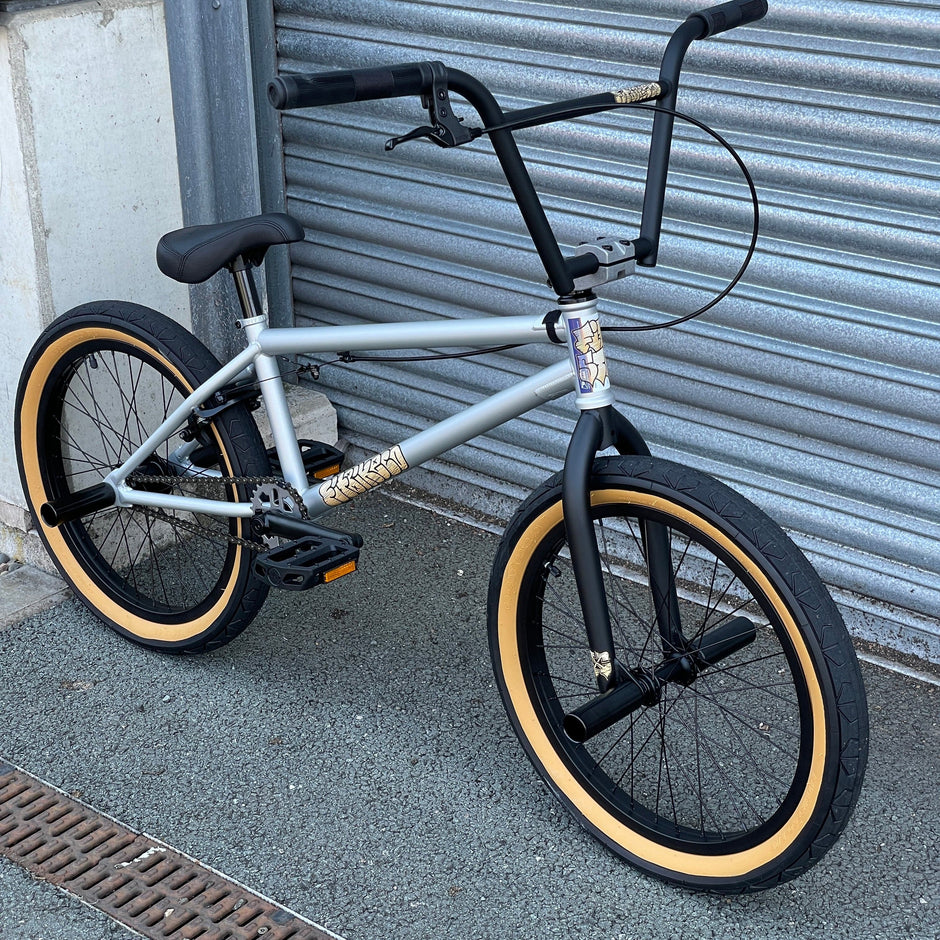 20-Inch Complete BMX Bikes – Alans BMX