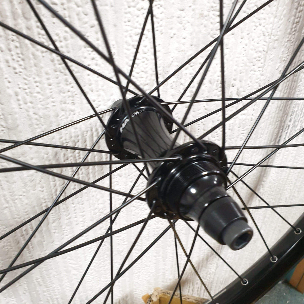 Halo MXR-FW x T2 24 Inch Custom Wheel — Alans BMX